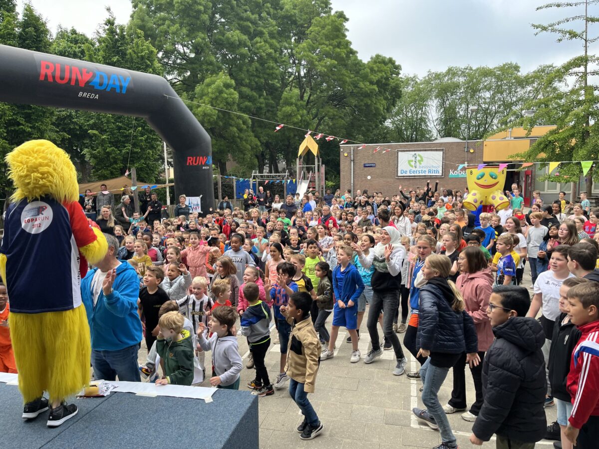 Sponsorloop voor Roparun op de Eerste Rith - Wijkblad Princenhage